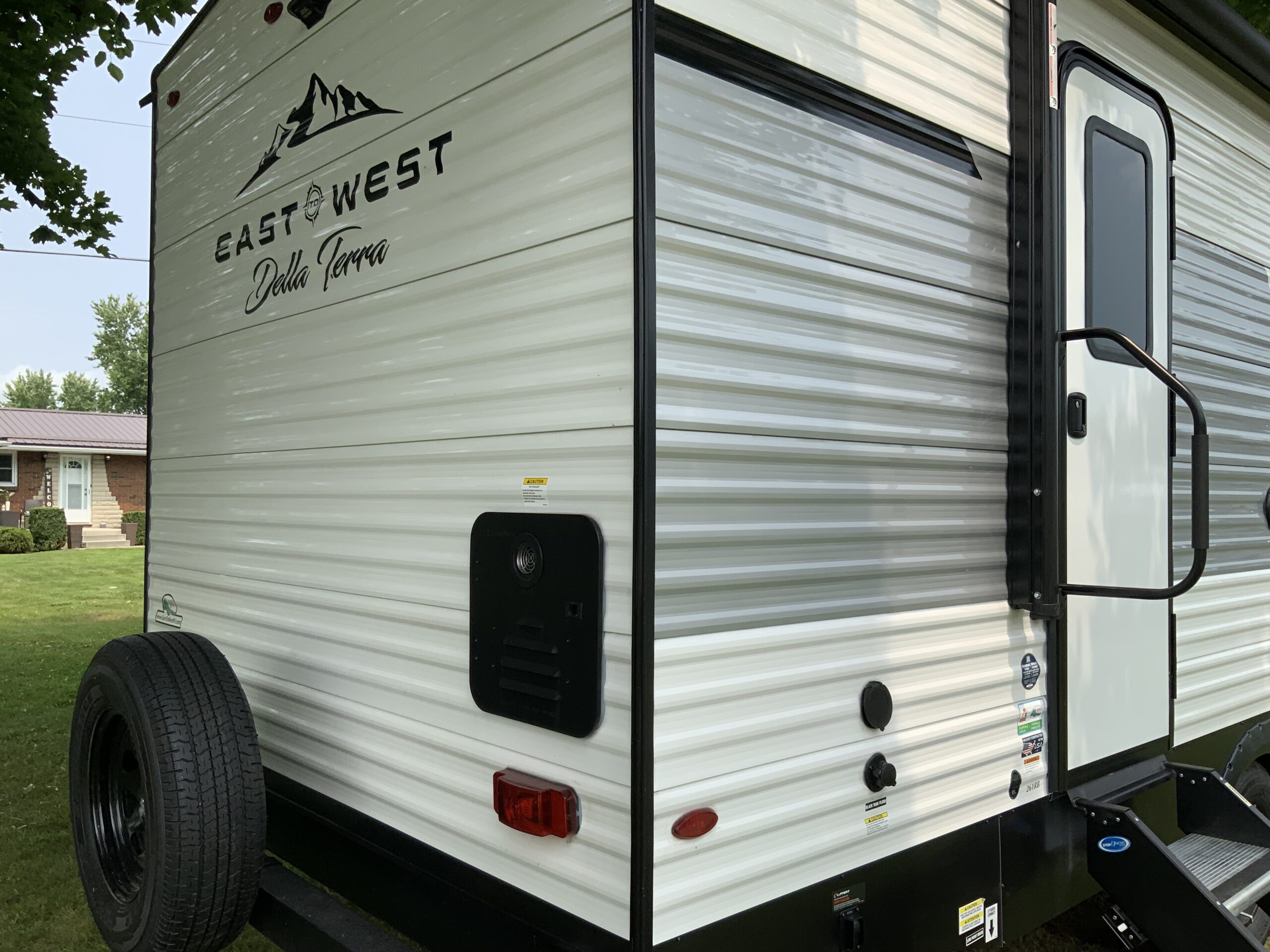 2025 DELLA TERRA 261RB | Carl Cox RV - RVC Navigator